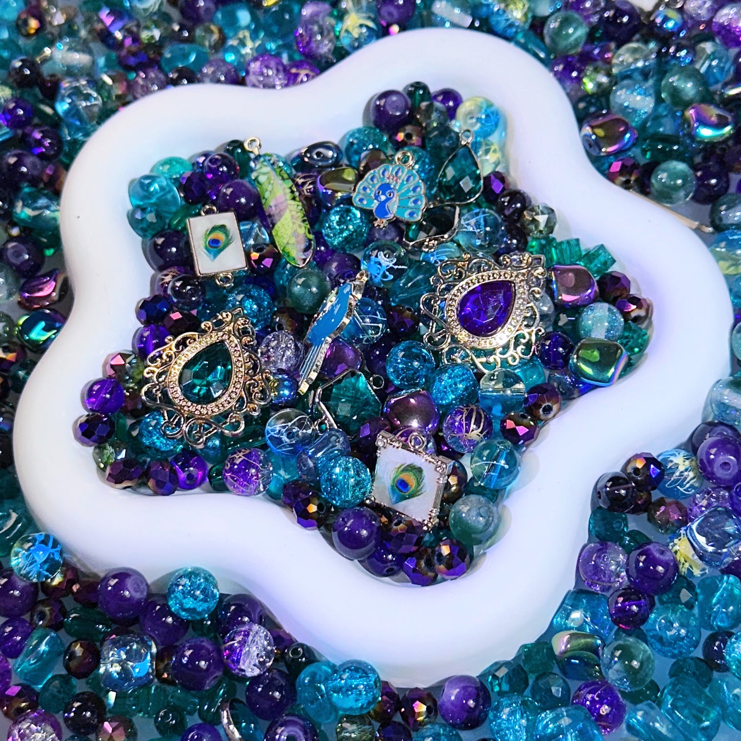 【NEW】【Key Chain/Jewelry】Live Product- Peacock Mix – SolinVintage